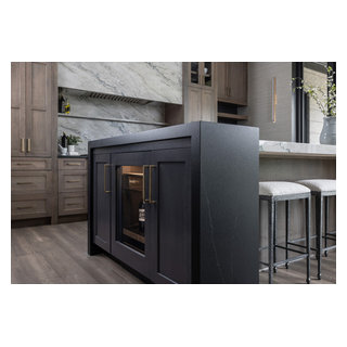 A Modern Prairie Style Kitchen with Hidden Workstations - Farmhouse ...