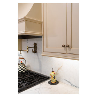 Full height backsplash - Traditional - Kitchen - Charleston - by ...