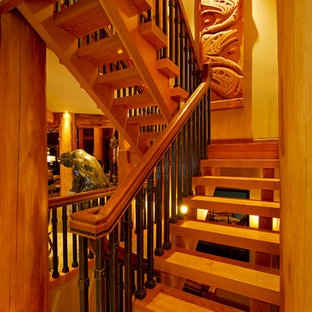 75 Beautiful Craftsman Staircase Pictures & Ideas | Houzz