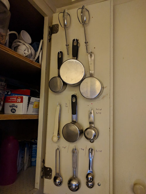 Storing spices and measuring tools
