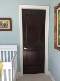 Stained door and white trim - what color jamb?