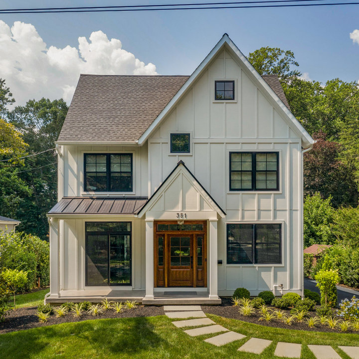 75 Beautiful Exterior with a Gable Roof Ideas & Designs - August 2025 ...