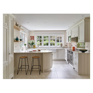 Aylesbury - A Classic Shaker Kitchen in a Victorian House - Victorian ...