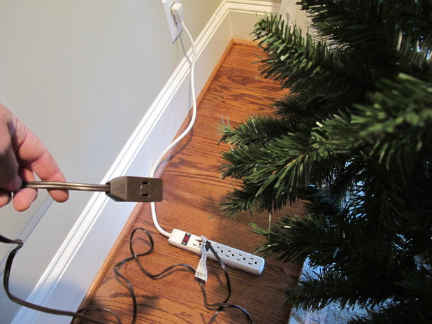 How to Put Lights on a Christmas Tree | Houzz