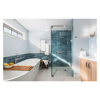 Ocean Blue Ensuite - Beach Style - Bathroom - Ottawa - by ARTium Design ...