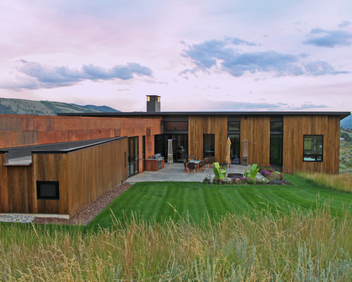 Best Rusted Metal Siding Design Ideas & Remodel Pictures | Houzz