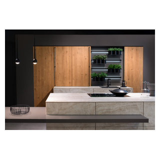 2021 ROCCA-E, MADERO, CLASSIC-FS - Modern - Kitchen - Orange County ...