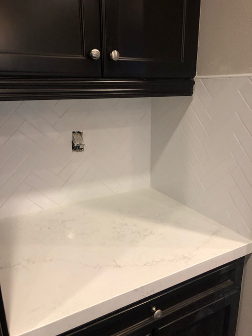 Paint suggestion for white backsplash and alabaster quartz