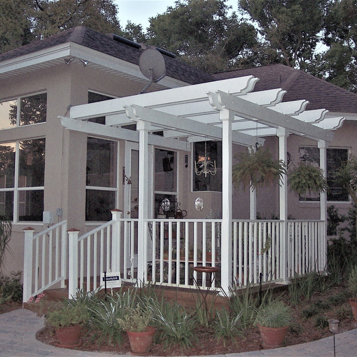 75 Most Popular 75 Beautiful Verandah with Brick Pavers and Wood ...