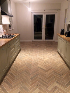 11 Beautiful Ways to Use a Chevron Tile Pattern in Your Home | Houzz UK