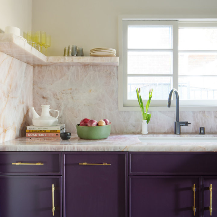 75 Kitchen with Pink Countertops Ideas You'll Love - April, 2026 | Houzz