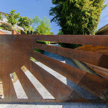 75 Beautiful Corten Steel Gate Home Design Ideas & Designs | Houzz AU