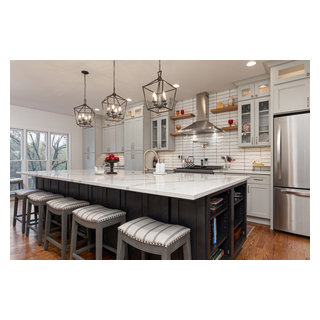 Modern Kitchen/ Island - Modern - Kitchen - Atlanta - by HomeStar ...