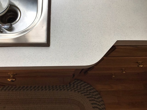 Dated sink bump out: how to update? | Houzz Forum