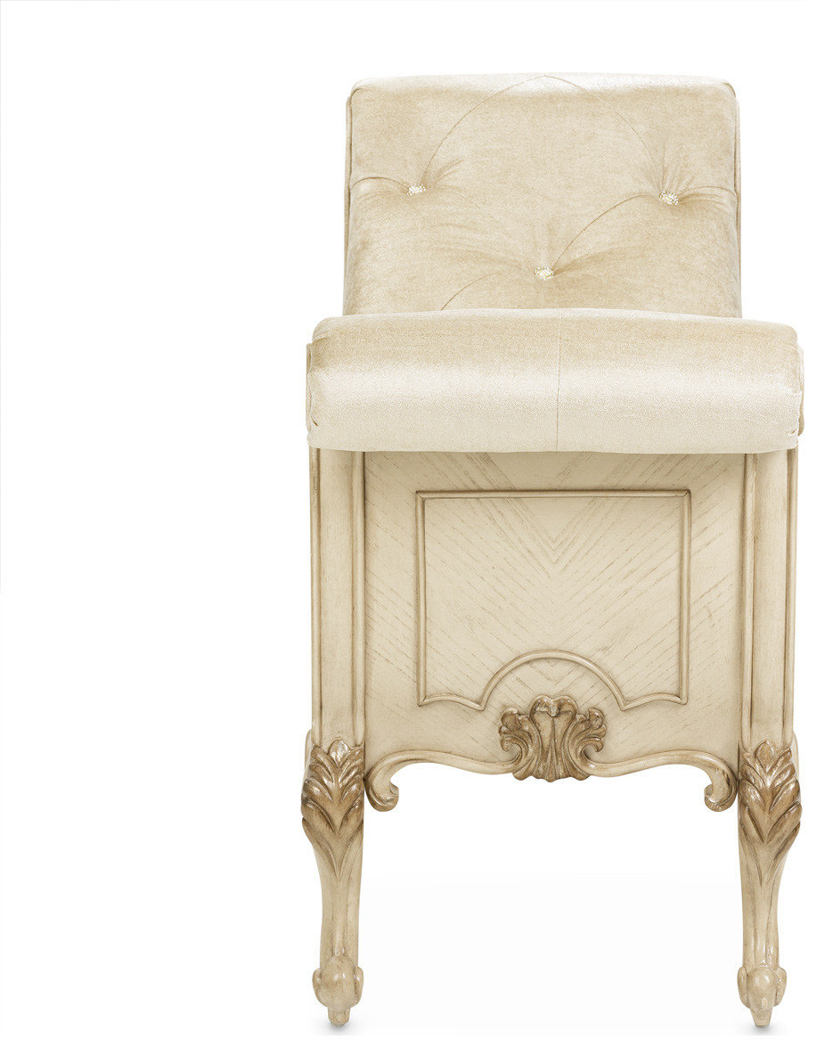 Platine de Royale Velvet Accent Bench - Champagne - Victorian ...