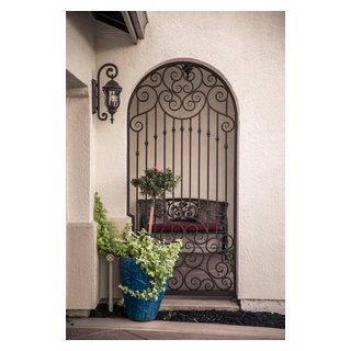 Large Courtyard Gate Enclosure-Natomas - Sacramento - by Ornamental ...