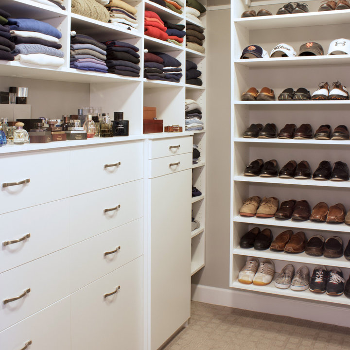 75 Beautiful Small Walk-in Wardrobe Ideas & Designs - June 2025 | Houzz AU