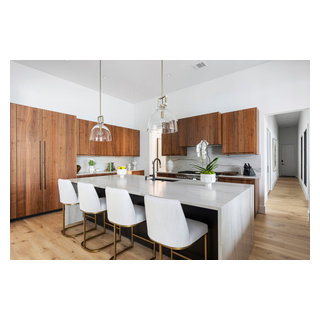 Modern Home on Championship Golf Course - Contemporary - Kitchen ...