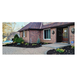 New Front Stoop and Foundation Plantings - Kansas City - by Creative ...