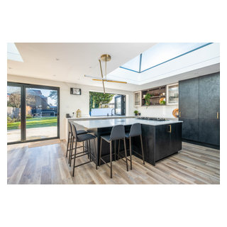 Light & Luxury - Contemporary - Kitchen - Sussex - by Colliers Kitchens ...