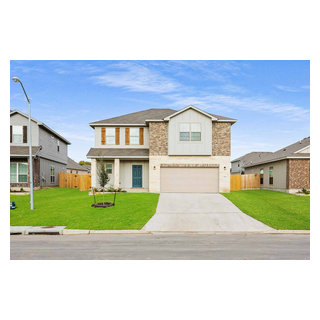 Friars Creek - Wynn 100 - Craftsman - Exterior - Austin - by Omega ...