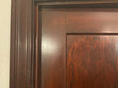 Square Doorways with Rounded Corners on the Trim