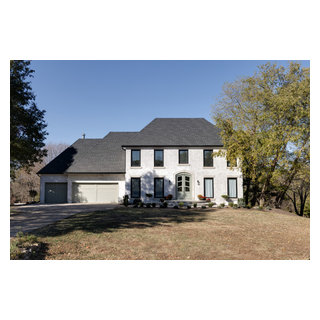 Manor Makeover: Front Exterior - Exterior - Kansas City - by Tamara Day ...