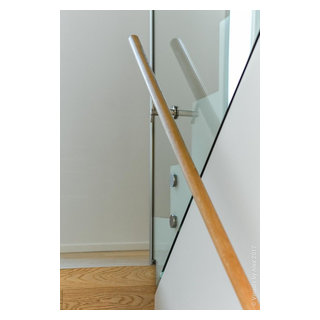 Waterloo Laneway - Modern - Vancouver - by KBC Developments | Houzz