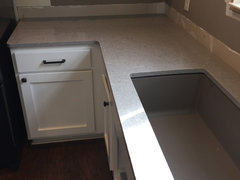 LG Viatera Muse and Karis Quartz