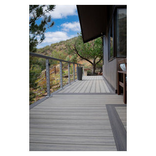 Lyons Luxury Lookout - Modern - Deck - Denver - by O'Keefe Built | Houzz