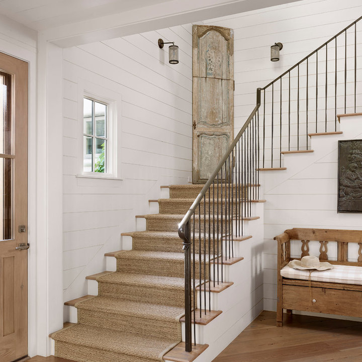 75 Farmhouse Staircase Ideas You'll Love - May, 2026 | Houzz