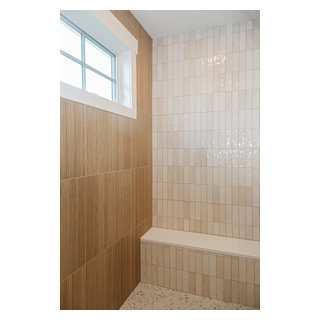 Showfield Modern Farmhouse - Farmhouse - Bathroom - Other - by Canalfront Builders | Houzz