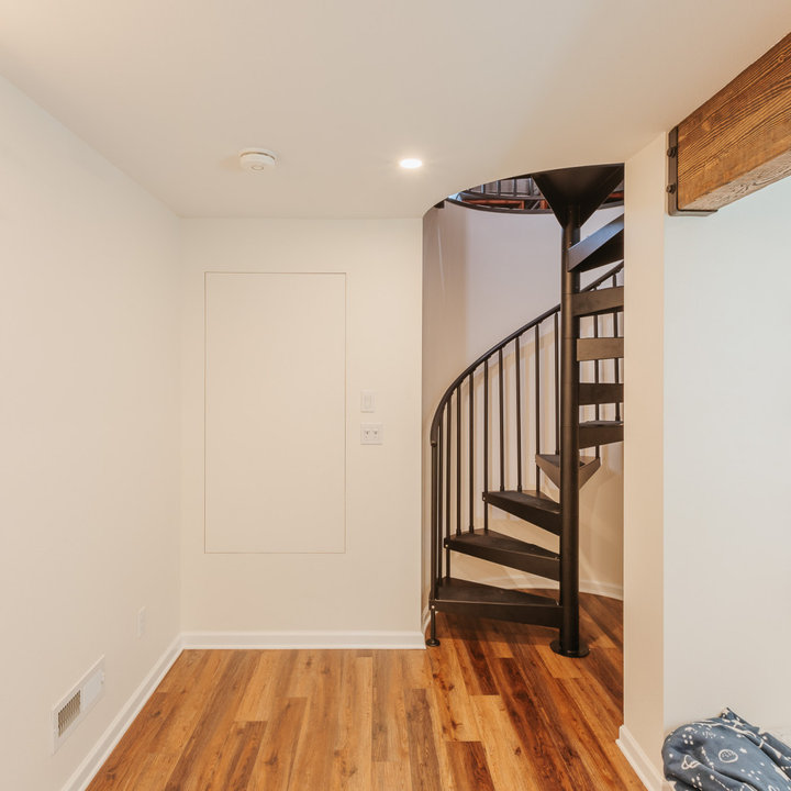 75 Exposed Beam Basement Ideas You'll Love - October, 2025 | Houzz