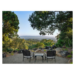 Rocky Hills - Mediterranean - Patio - San Francisco - by ROCHE+ROCHE ...