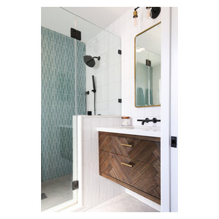 Splash of Color in the Valley - Midcentury - Bathroom - Los Angeles ...