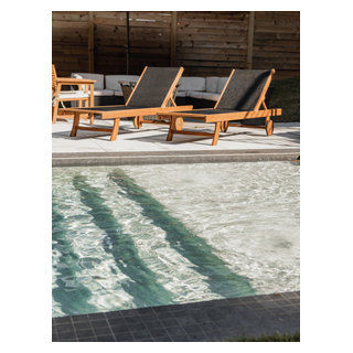 Modern Backyard Pool Design that Reflects Your Lifestyle - Pool ...