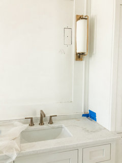 Brizo Luxe Gold - Hardware Match.