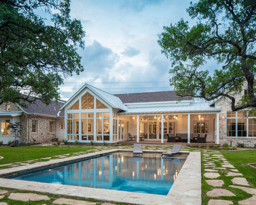 Farmhouse Pool Design Ideas, Remodels & Photos