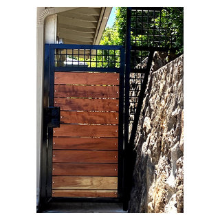 Entry Gates - Hawaii - by MARTIN STEEL DESIGN COMPANY, LLC | Houzz