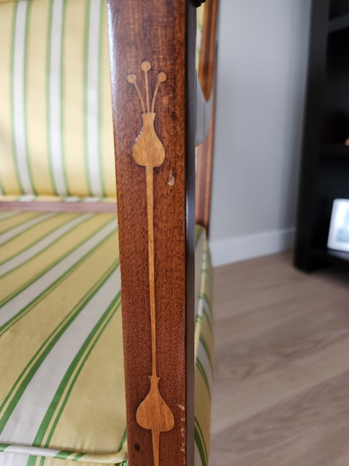 Help identifying antique chair