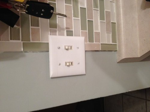 Backsplash/light switch dilemma! | Houzz Forum