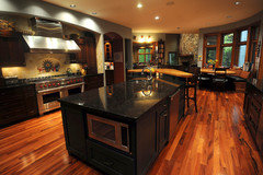 Tigerwood floor what cabinet color?