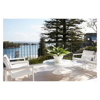 Manly Beach - Modern - Deck - Central Coast - by Blayd Landscapes | Houzz