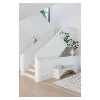 Hamptons Modern - Beach Style - Staircase - New York - by Chango | Houzz AU