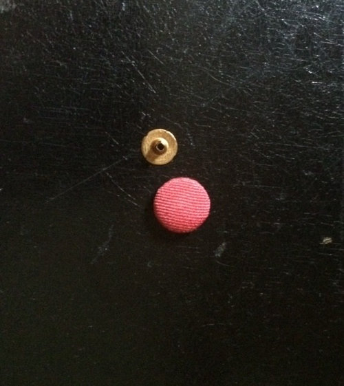 Vintage 40's dress repair - fabric covered rivets?