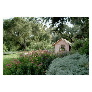 Santa Barbara Cottage Garden - Farmhouse - Landscape - Santa Barbara ...
