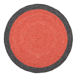 Safavieh Braided Brd902Q Bordered Rug, Red and Black, 6'0"x6'0" Round ...