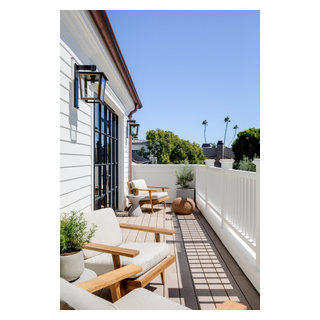 Bayshores 3 - Beach Style - Balcony - Los Angeles - by Garden Studio ...