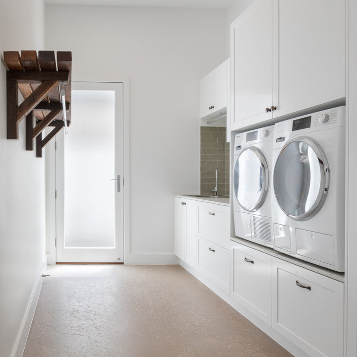 75 Beautiful Laundry Room with Green Splashback Ideas & Designs - May ...