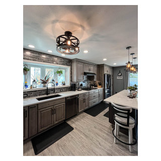 Neutral Monochromatic Gray Kitchen with Tiled Backsplash - Transitional ...